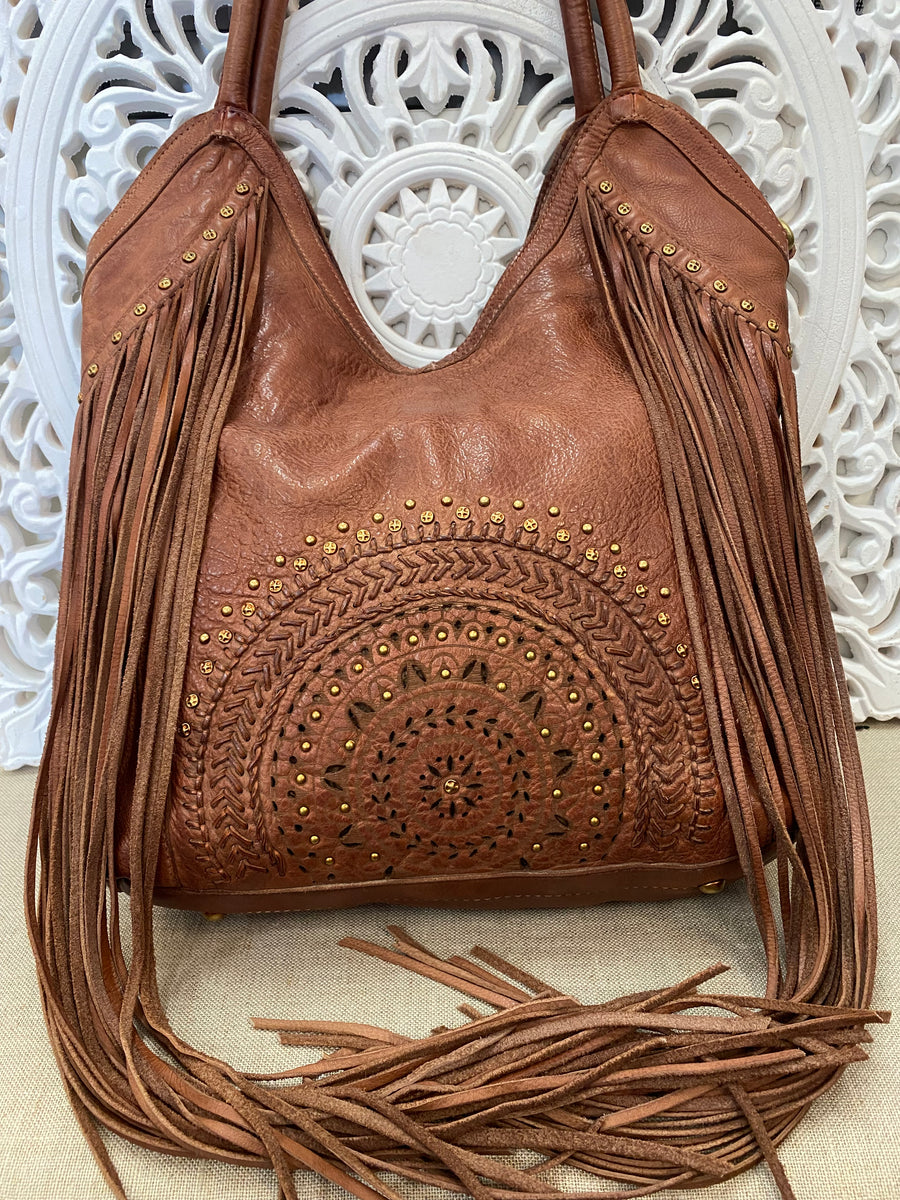 Wilder Tassel Tote - Oak – Berry Lush Designs